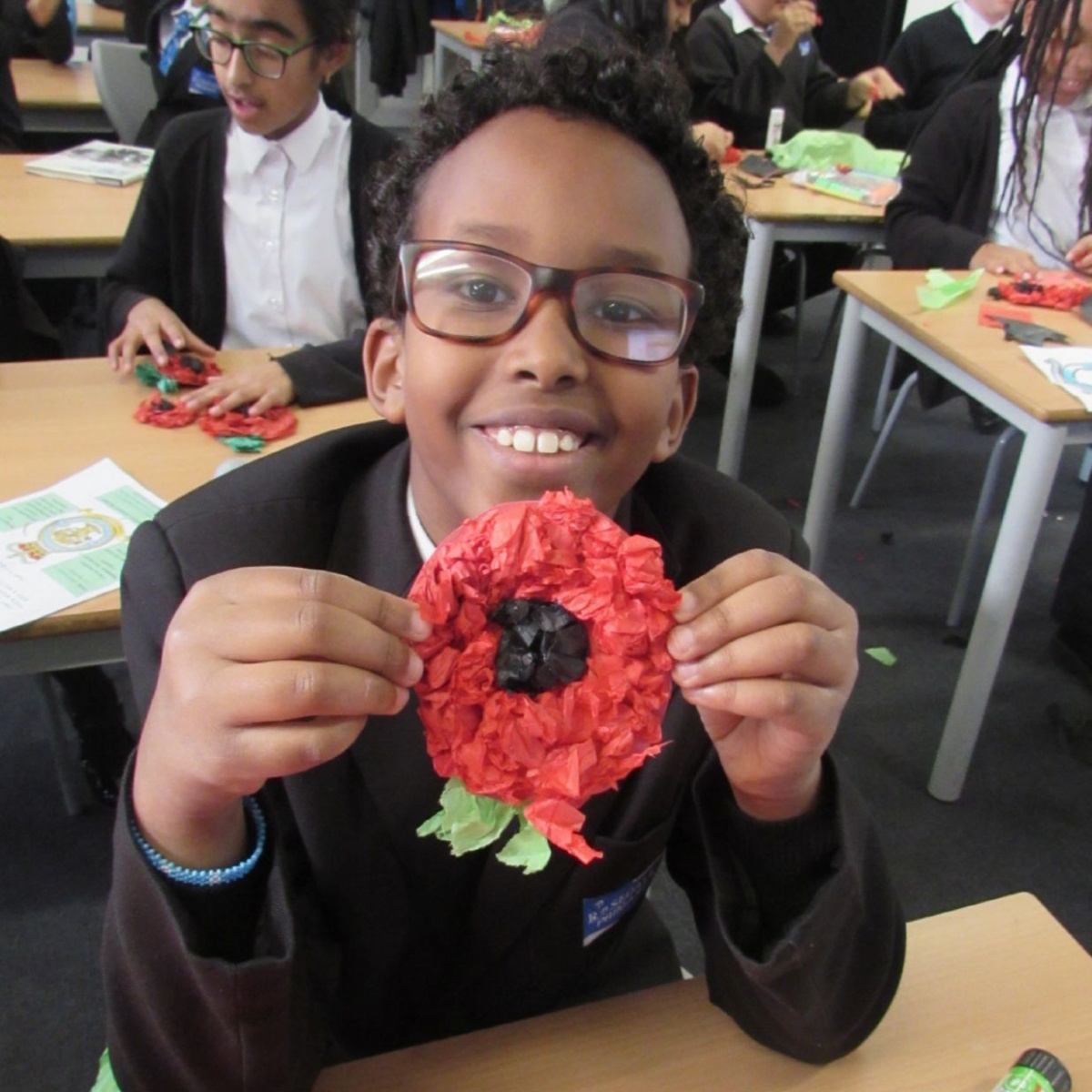 Rosedale Primary - Poppy Making